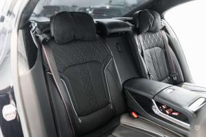 Blue BMW 740 2019 in Tallinn, with an engine capacity of 2.99 L and mileage of 134 thousand km for 48990 €, photo 18 on AUTOMOTO.COM.LV