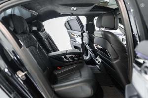 Blue BMW 740 2019 in Tallinn, with an engine capacity of 2.99 L and mileage of 134 thousand km for 48990 €, photo 19 on AUTOMOTO.COM.LV