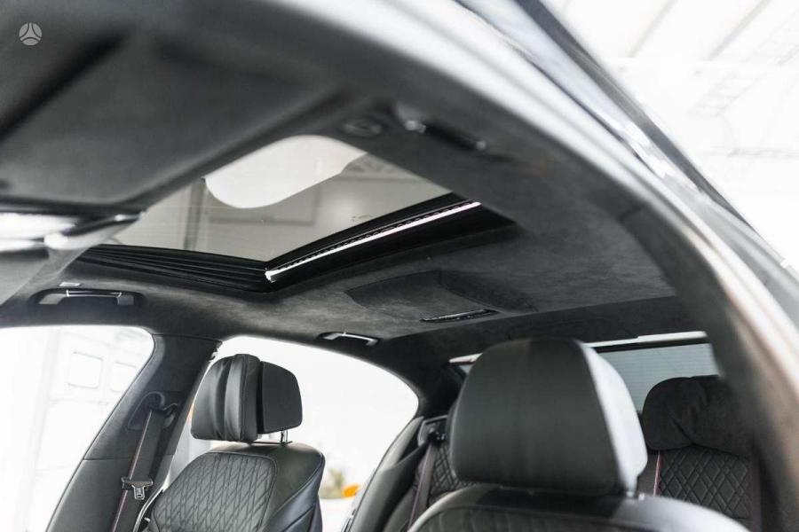 Blue BMW 740 2019 in Tallinn, with an engine capacity of 2.99 L and mileage of 134 thousand km for 48990 €, photo 32 on AUTOMOTO.COM.LV