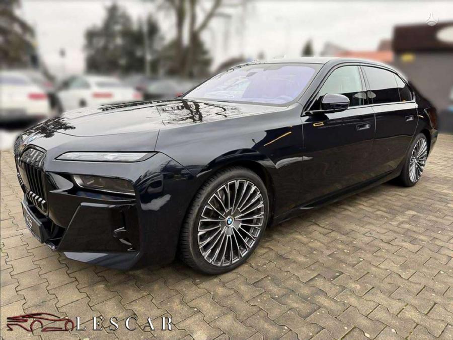 Zils BMW 740 2023 Viļņa, ar dzinēja tilpumu 2.99 L un nobraukumu 39 tūkst. km par 93000 €, foto 1 vietnē AUTOMOTO.COM.LV