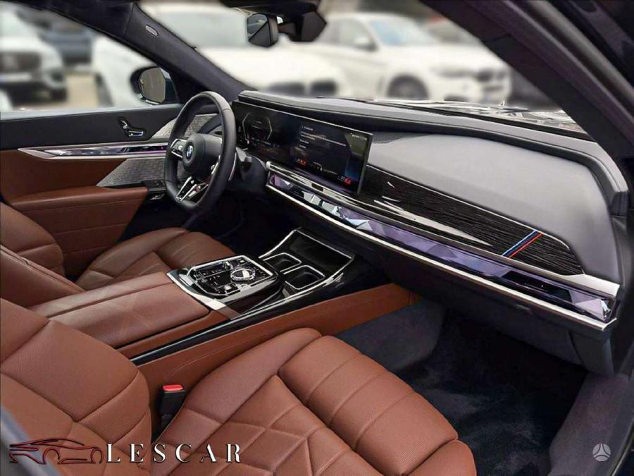 Zils BMW 740 2023 Viļņa, ar dzinēja tilpumu 2.99 L un nobraukumu 39 tūkst. km par 93000 €, foto 4 vietnē AUTOMOTO.COM.LV