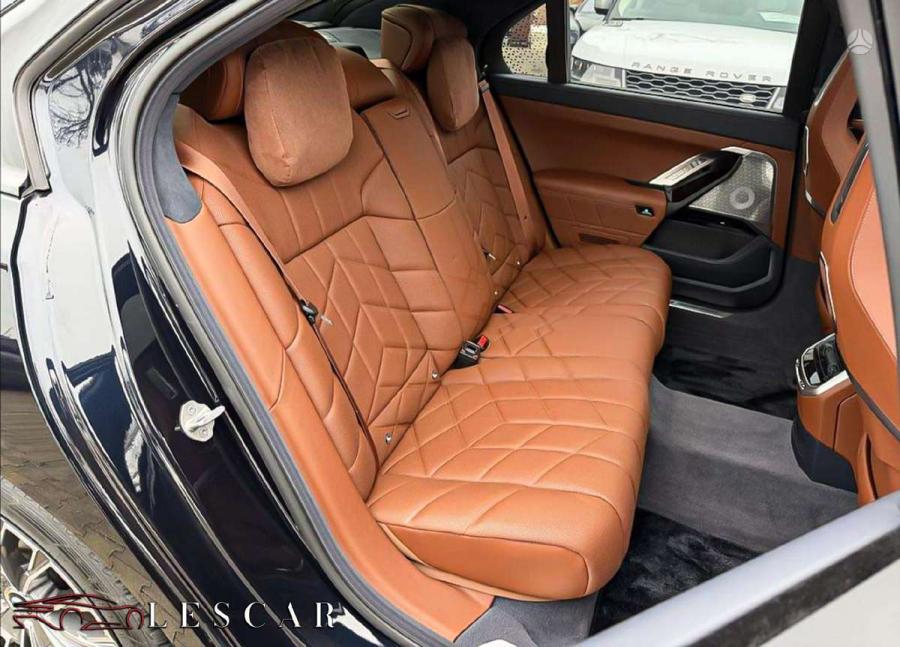 Zils BMW 740 2023 Viļņa, ar dzinēja tilpumu 2.99 L un nobraukumu 39 tūkst. km par 93000 €, foto 13 vietnē AUTOMOTO.COM.LV
