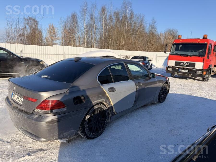 Brown BMW 740 2004 in Ludza, with an engine capacity of 4.00 L and mileage of 0 thousand km for 2000 €, photo 5 on AUTOMOTO.COM.LV