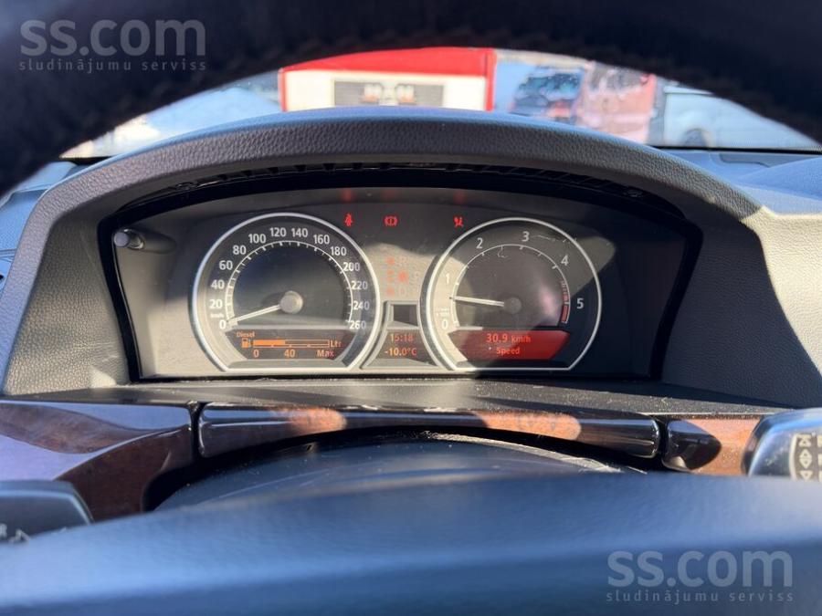 Brown BMW 740 2004 in Ludza, with an engine capacity of 4.00 L and mileage of 0 thousand km for 2000 €, photo 8 on AUTOMOTO.COM.LV