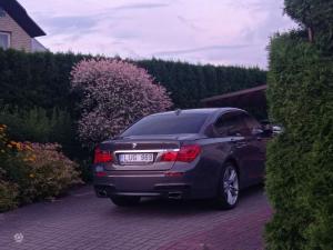 Brown BMW 740 2011 in Vilnius, with an engine capacity of 0.00 L and mileage of 321 thousand km for 11600 €, photo 6 on AUTOMOTO.COM.LV