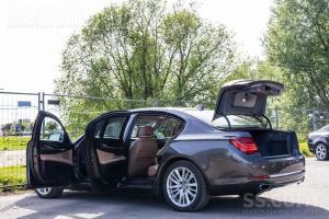 Brūns BMW 740 2012 Rīga, ar dzinēja tilpumu 3.00 L un nobraukumu 303 tūkst. km par 15990 €, foto 9 vietnē AUTOMOTO.COM.LV
