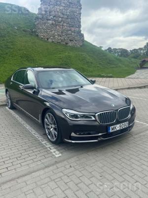 Brūns BMW 740 2016 Rēzekne, ar dzinēja tilpumu 2.00 L un nobraukumu 200 tūkst. km par 31250 €, foto  vietnē AUTOMOTO.COM.LV