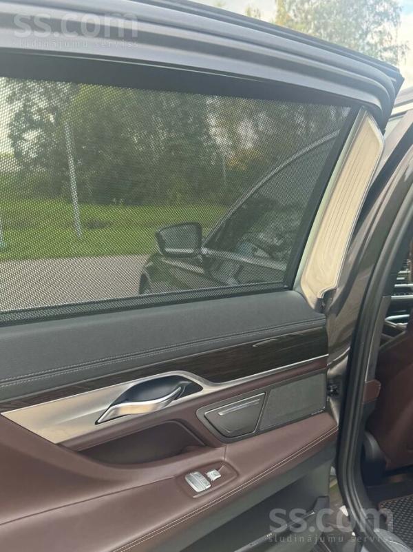 BMW 740 2016 RÄzekne vietnÄ BrÅ«ns BMW 740 2016 RÄzekne, ar dzinÄja tilpumu 2.00 L un nobraukumu 200 tÅ«kst. km par 31250 ā¬, foto 8 vietnÄ AUTOMOTO.COM.LV