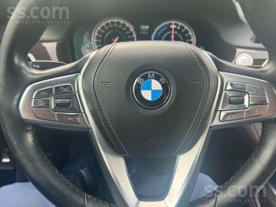 Brūns BMW 740 2016 Rēzekne, ar dzinēja tilpumu 2.00 L un nobraukumu 200 tūkst. km par 31250 €, foto 15 vietnē AUTOMOTO.COM.LV