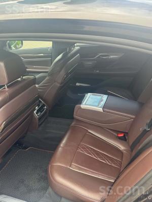 Brūns BMW 740 2016 Rēzekne, ar dzinēja tilpumu 2.00 L un nobraukumu 200 tūkst. km par 31250 €, foto 18 vietnē AUTOMOTO.COM.LV