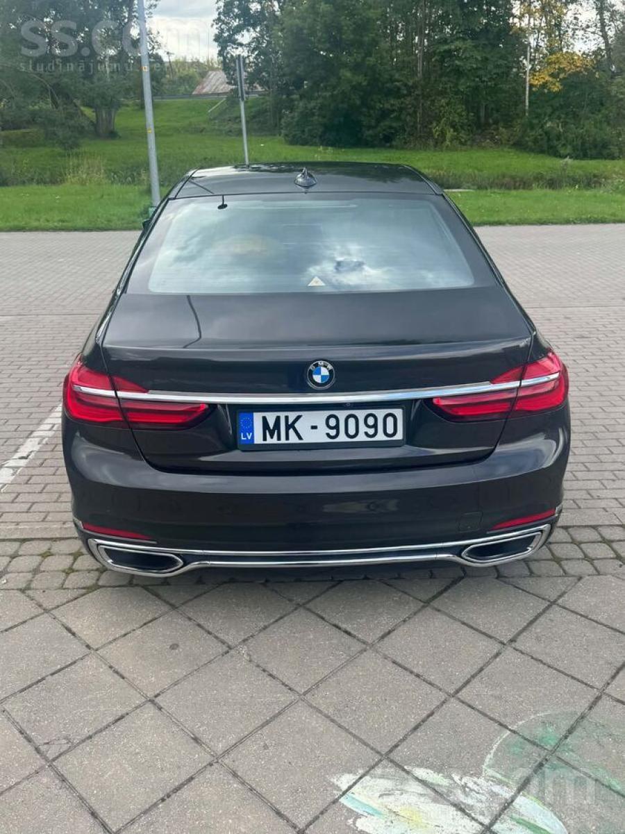 Brūns BMW 740 2016 Rēzekne, ar dzinēja tilpumu 2.00 L un nobraukumu 200 tūkst. km par 31250 €, foto 22 vietnē AUTOMOTO.COM.LV