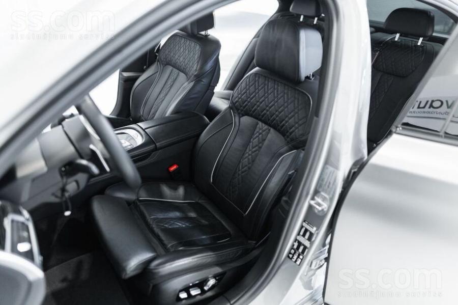 Brūns BMW 740 2021 Tallina, ar dzinēja tilpumu 3.00 L un nobraukumu 91 tūkst. km par 53990 €, foto 13 vietnē AUTOMOTO.COM.LV