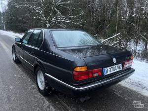 Pelēks BMW 740 1992 Šilutė, ar dzinēja tilpumu 4.00 L un nobraukumu 280 tūkst. km par 7000 €, foto 9 vietnē AUTOMOTO.COM.LV