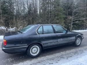 Pelēks BMW 740 1992 Šilutė, ar dzinēja tilpumu 4.00 L un nobraukumu 280 tūkst. km par 7000 €, foto 10 vietnē AUTOMOTO.COM.LV