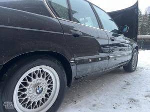 Pelēks BMW 740 1992 Šilutė, ar dzinēja tilpumu 4.00 L un nobraukumu 280 tūkst. km par 7000 €, foto 11 vietnē AUTOMOTO.COM.LV