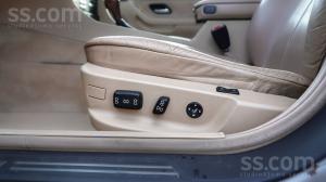 Grey BMW 740 1996 in Valmiera, with an engine capacity of 4.00 L and mileage of 168 thousand km for 8000 €, photo 11 on AUTOMOTO.COM.LV