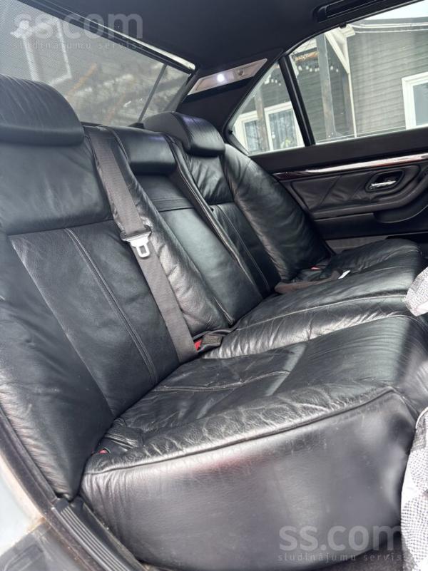 Pelēks BMW 740 1997 Rēzekne, ar dzinēja tilpumu 4.40 L un nobraukumu 433 tūkst. km par 4999 €, foto 6 vietnē AUTOMOTO.COM.LV
