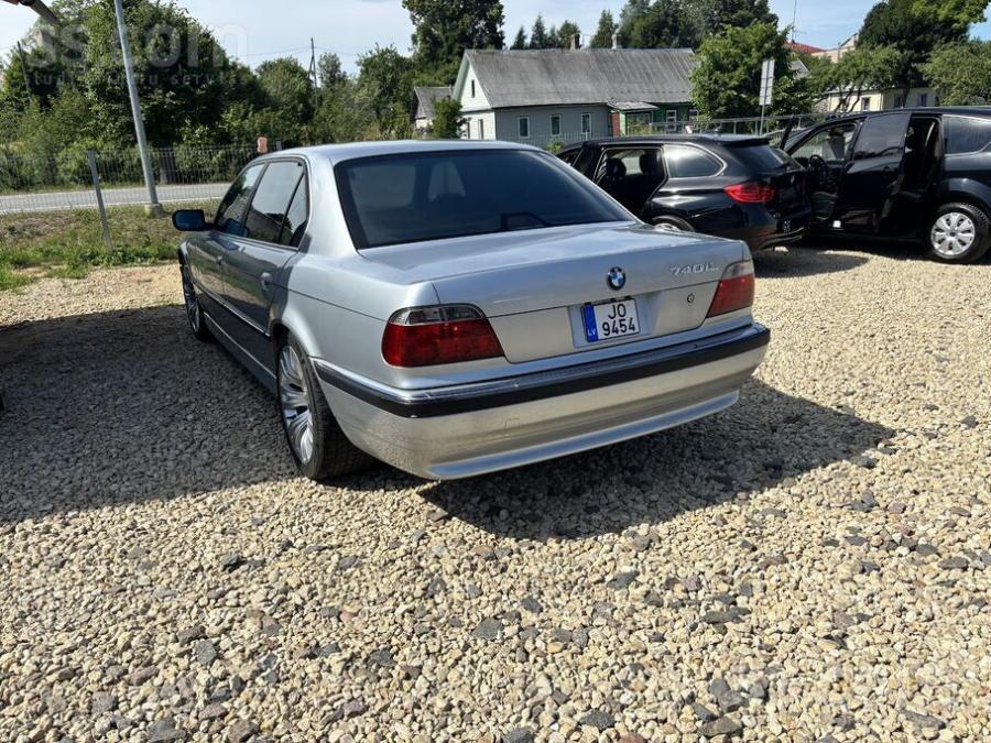 Pelēks BMW 740 1997 Rēzekne, ar dzinēja tilpumu 4.40 L un nobraukumu 433 tūkst. km par 4999 €, foto 10 vietnē AUTOMOTO.COM.LV