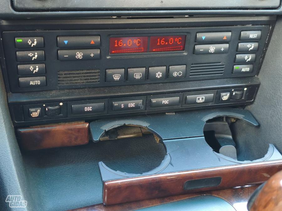 Grey BMW 740 1998 in Alytus, with an engine capacity of 4.40 L and mileage of 260 thousand km for 3300 €, photo 12 on AUTOMOTO.COM.LV