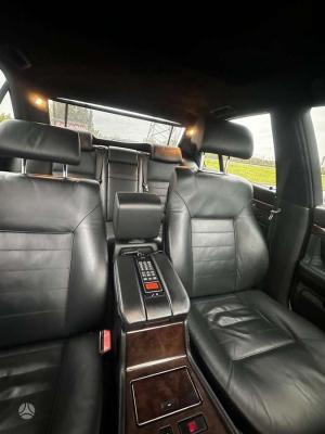 Pelēks BMW 740 2000 Kauņa, ar dzinēja tilpumu 3.90 L un nobraukumu 326 tūkst. km par 8000 €, foto 10 vietnē AUTOMOTO.COM.LV