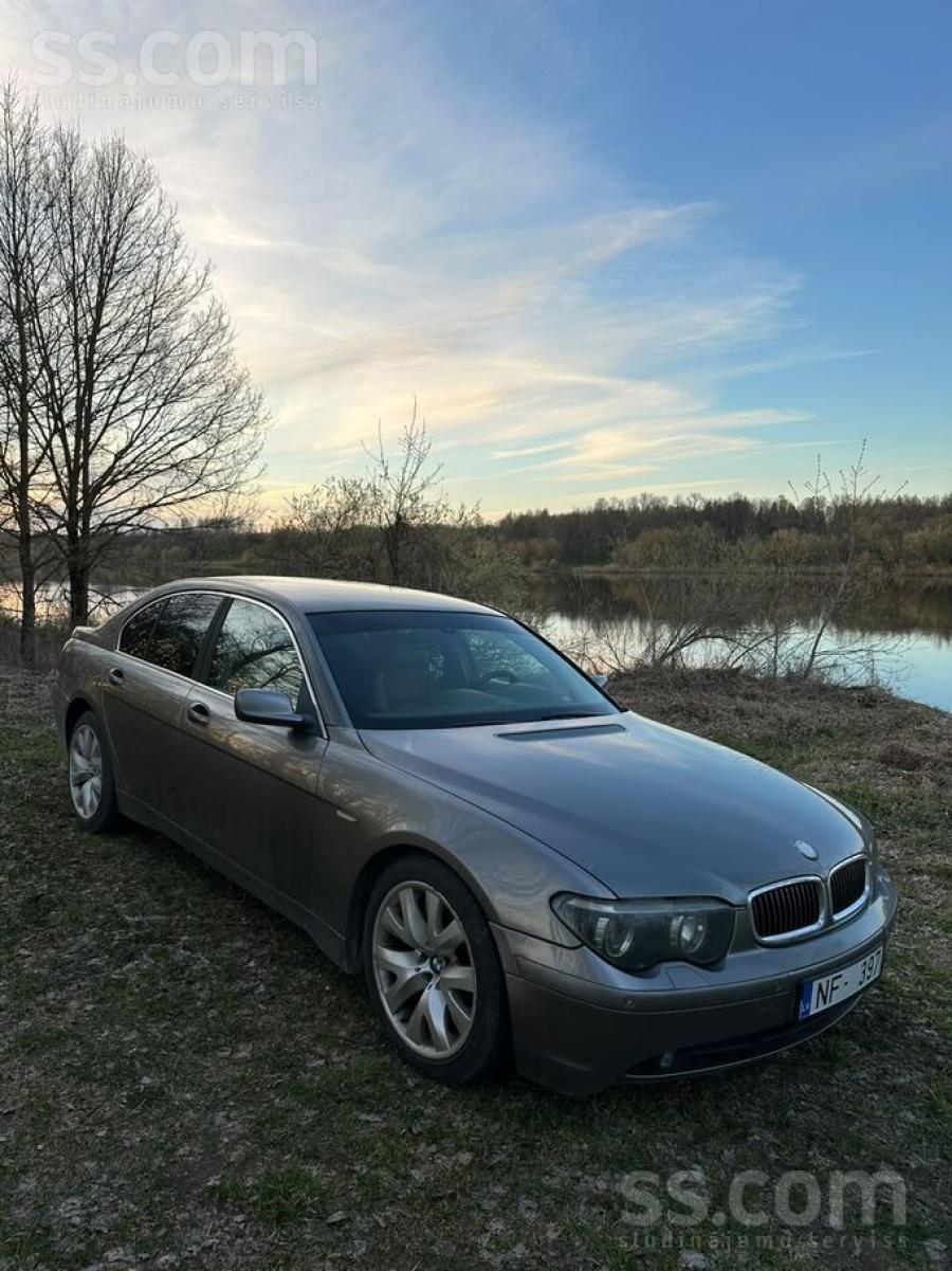 Pelēks BMW 740 2001 Gulbene, ar dzinēja tilpumu 4.00 L un nobraukumu 472 tūkst. km par 2600 €, foto 1 vietnē AUTOMOTO.COM.LV