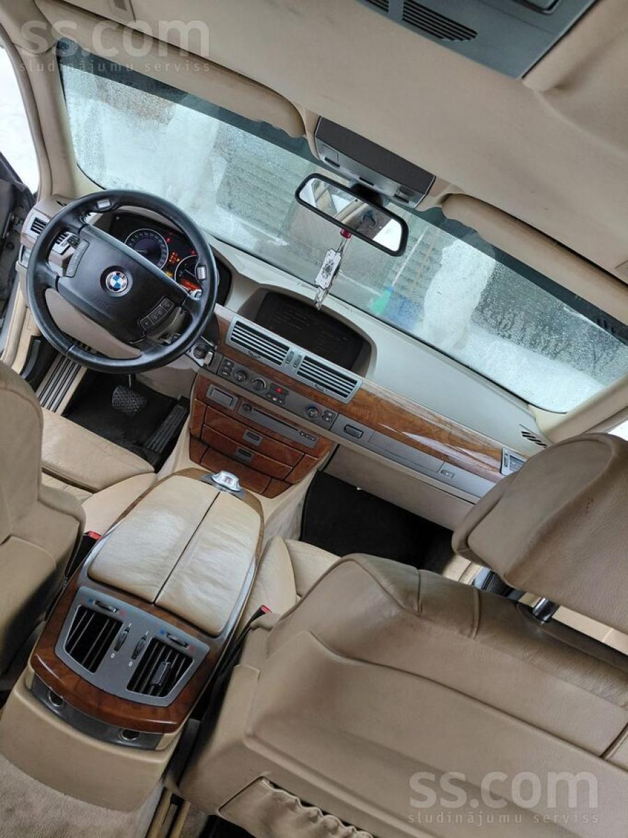 Pelēks BMW 740 2001 Gulbene, ar dzinēja tilpumu 4.00 L un nobraukumu 472 tūkst. km par 2600 €, foto 6 vietnē AUTOMOTO.COM.LV