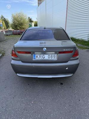 Grey BMW 740 2002 in Vilnius, with an engine capacity of 3.90 L and mileage of 230 thousand km for 1850 €, photo 9 on AUTOMOTO.COM.LV