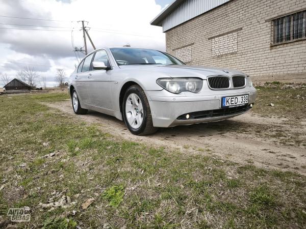 Pelēks BMW 740 2003 Ignalina, ar dzinēja tilpumu 3.90 L un nobraukumu 271 tūkst. km par 2999 €, foto 2 vietnē AUTOMOTO.COM.LV