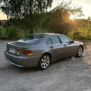 Grey BMW 740 2003 in Vilnius, with an engine capacity of 4.00 L and mileage of 360 thousand km for 2250 €, photo 5 on AUTOMOTO.COM.LV