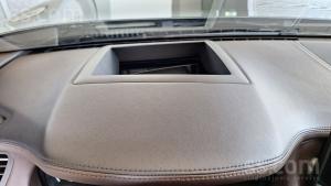 Grey BMW 740 2009 in Riga, with an engine capacity of 3.00 L and mileage of 277 thousand km for 12500 €, photo 21 on AUTOMOTO.COM.LV