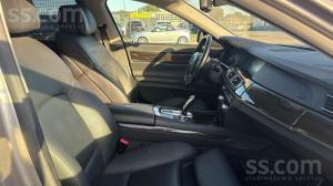 Pelēks BMW 740 2009 Liepāja, ar dzinēja tilpumu 3.00 L un nobraukumu 209 tūkst. km par 8950 €, foto 21 vietnē AUTOMOTO.COM.LV