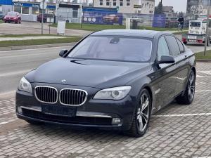 Pelēks BMW 740 2011 Kretinga, ar dzinēja tilpumu 3.00 L un nobraukumu 220 tūkst. km par 8500 €, foto  vietnē AUTOMOTO.COM.LV