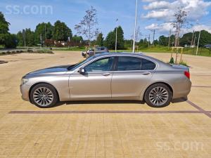 Pelēks BMW 740 2011 Rīga, ar dzinēja tilpumu 3.00 L un nobraukumu 265 tūkst. km par 10000 €, foto 3 vietnē AUTOMOTO.COM.LV
