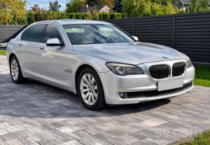 Grey BMW 740 2011 in Riga, with an engine capacity of 3.00 L and mileage of 220 thousand km for 7500 €, photo  on AUTOMOTO.COM.LV