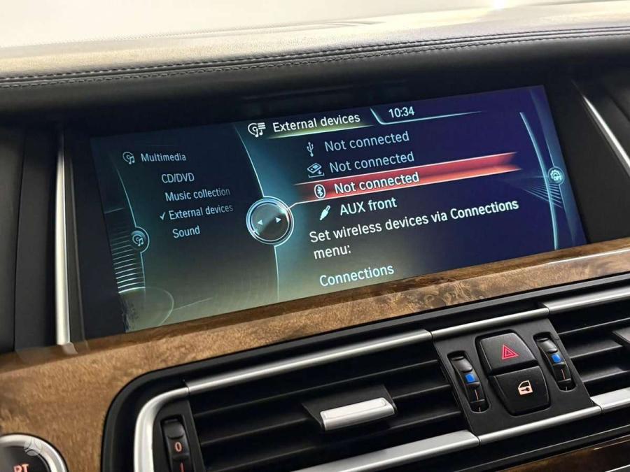 Pelēks BMW 740 2012 Marijampole, ar dzinēja tilpumu 2.99 L un nobraukumu 265 tūkst. km par 13500 €, foto 7 vietnē AUTOMOTO.COM.LV