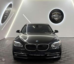 Pelēks BMW 740 2012 Marijampole, ar dzinēja tilpumu 2.99 L un nobraukumu 265 tūkst. km par 13500 €, foto 14 vietnē AUTOMOTO.COM.LV