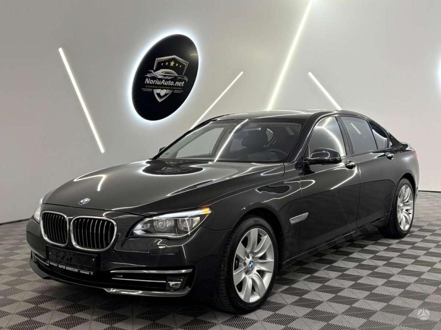 Pelēks BMW 740 2012 Marijampole, ar dzinēja tilpumu 2.99 L un nobraukumu 265 tūkst. km par 13500 €, foto 15 vietnē AUTOMOTO.COM.LV