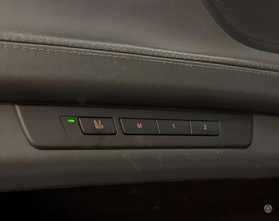 Pelēks BMW 740 2012 Marijampole, ar dzinēja tilpumu 2.99 L un nobraukumu 265 tūkst. km par 13500 €, foto 29 vietnē AUTOMOTO.COM.LV