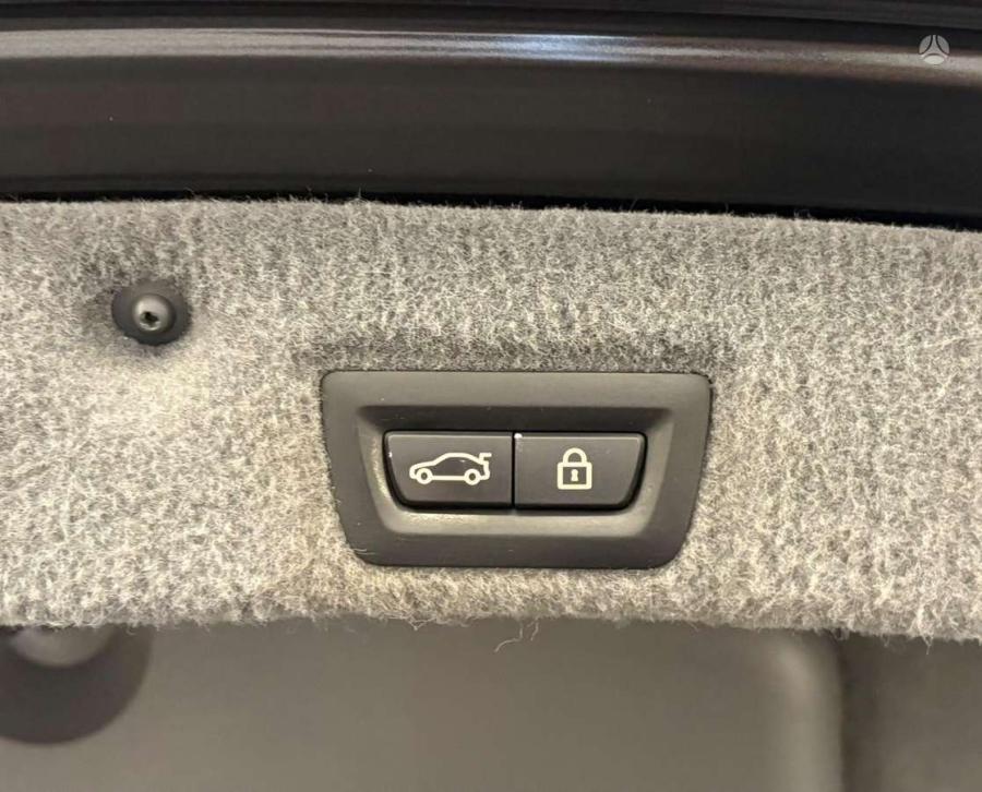 Pelēks BMW 740 2012 Marijampole, ar dzinēja tilpumu 2.99 L un nobraukumu 265 tūkst. km par 13500 €, foto 35 vietnē AUTOMOTO.COM.LV