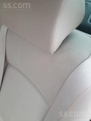 Pelēks BMW 740 2012 Rīga, ar dzinēja tilpumu 3.00 L un nobraukumu 229 tūkst. km par 14300 €, foto 18 vietnē AUTOMOTO.COM.LV