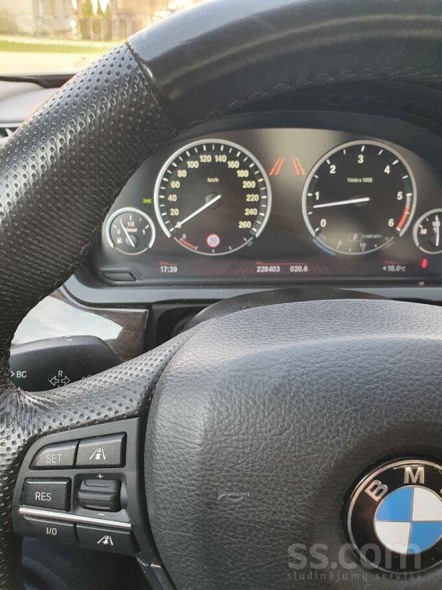 Pelēks BMW 740 2012 Rīga, ar dzinēja tilpumu 3.00 L un nobraukumu 229 tūkst. km par 14300 €, foto 22 vietnē AUTOMOTO.COM.LV