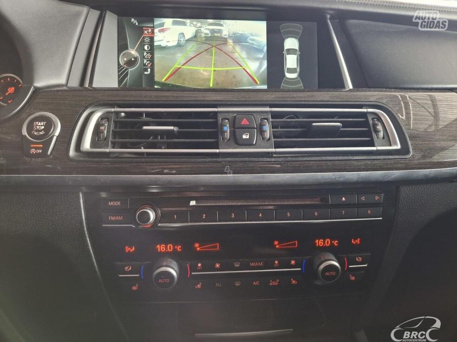 Grey BMW 740 2013 in Avizieniai, with an engine capacity of 3.00 L and mileage of 250 thousand km for 8900 €, photo 11 on AUTOMOTO.COM.LV