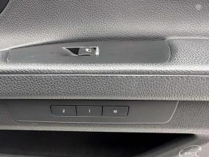 Grey BMW 740 2013 in Vilnius, with an engine capacity of 3.00 L and mileage of 327 thousand km for 10600 €, photo 11 on AUTOMOTO.COM.LV