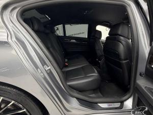 Grey BMW 740 2013 in Vilnius, with an engine capacity of 3.00 L and mileage of 327 thousand km for 10600 €, photo 15 on AUTOMOTO.COM.LV