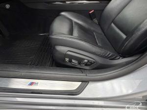 Grey BMW 740 2013 in Vilnius, with an engine capacity of 3.00 L and mileage of 327 thousand km for 10600 €, photo 29 on AUTOMOTO.COM.LV