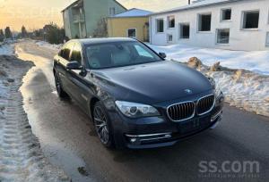Grey BMW 740 2014 in Valmiera, with an engine capacity of 3.00 L and mileage of 196 thousand km for 19200 €, photo  on AUTOMOTO.COM.LV