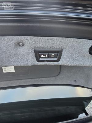 Pelēks BMW 740 2014 Šauļi, ar dzinēja tilpumu 3.00 L un nobraukumu 395 tūkst. km par 12500 €, foto 19 vietnē AUTOMOTO.COM.LV