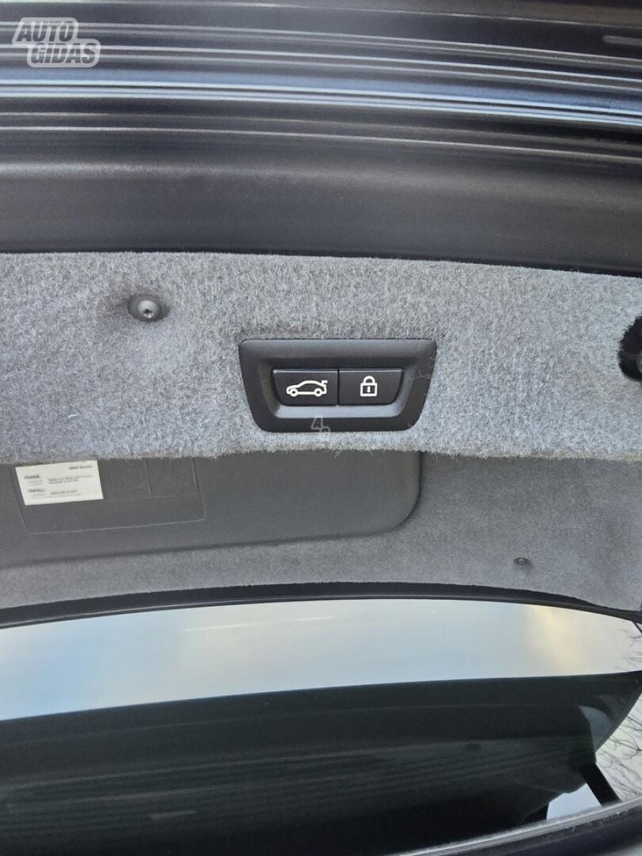 Pelēks BMW 740 2014 Šauļi, ar dzinēja tilpumu 3.00 L un nobraukumu 395 tūkst. km par 12500 €, foto 19 vietnē AUTOMOTO.COM.LV