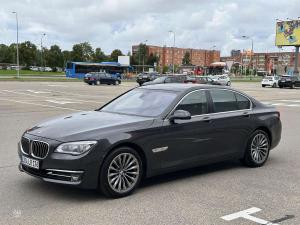 Pelēks BMW 740 2014 Klaipėda, ar dzinēja tilpumu 2.99 L un nobraukumu 290 tūkst. km par 11000 €, foto 7 vietnē AUTOMOTO.COM.LV