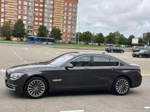 Pelēks BMW 740 2014 Klaipėda, ar dzinēja tilpumu 2.99 L un nobraukumu 290 tūkst. km par 11000 €, foto 9 vietnē AUTOMOTO.COM.LV